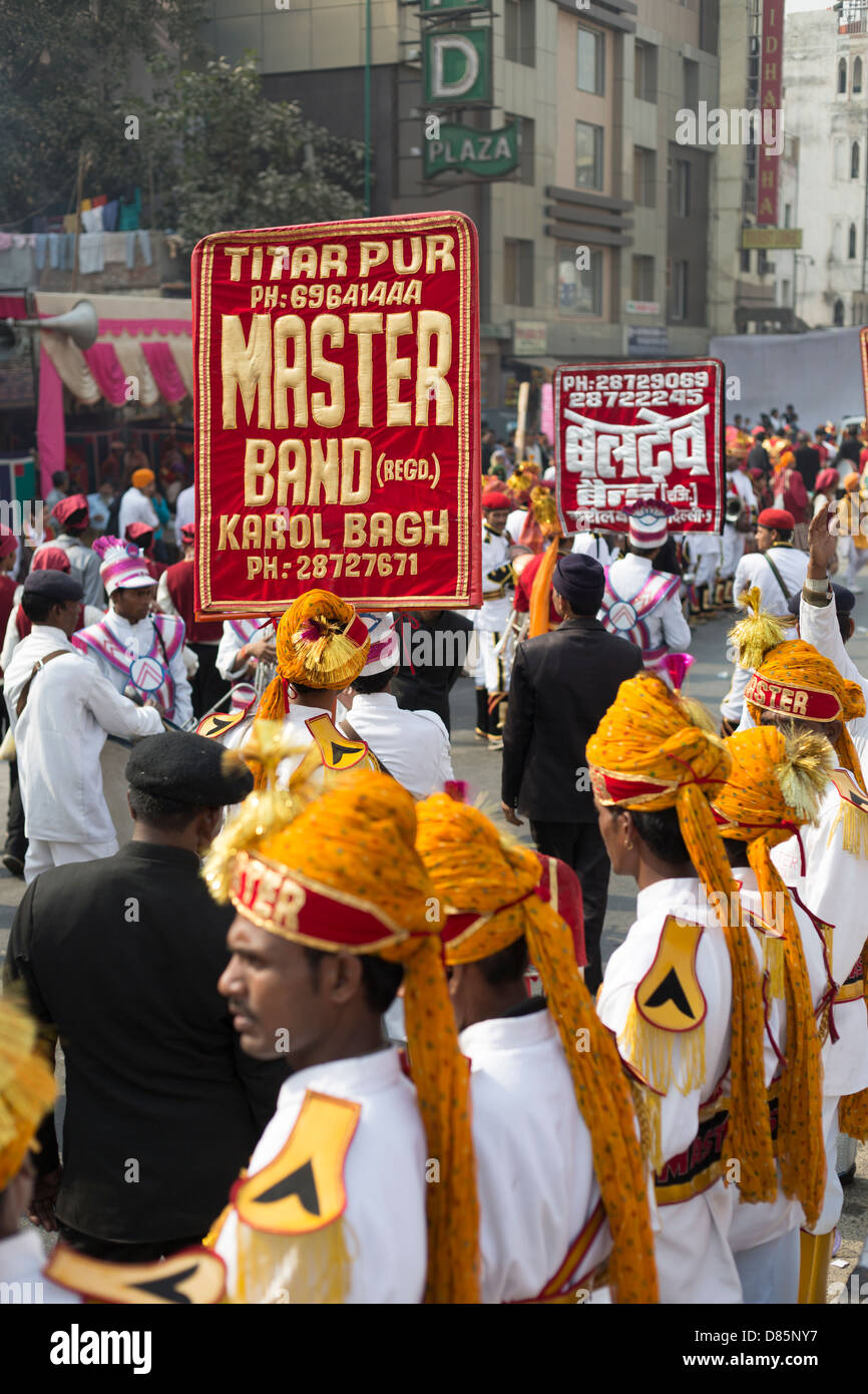 India, Uttar Pradesh, New Delhi, street procession in Paharganj ...