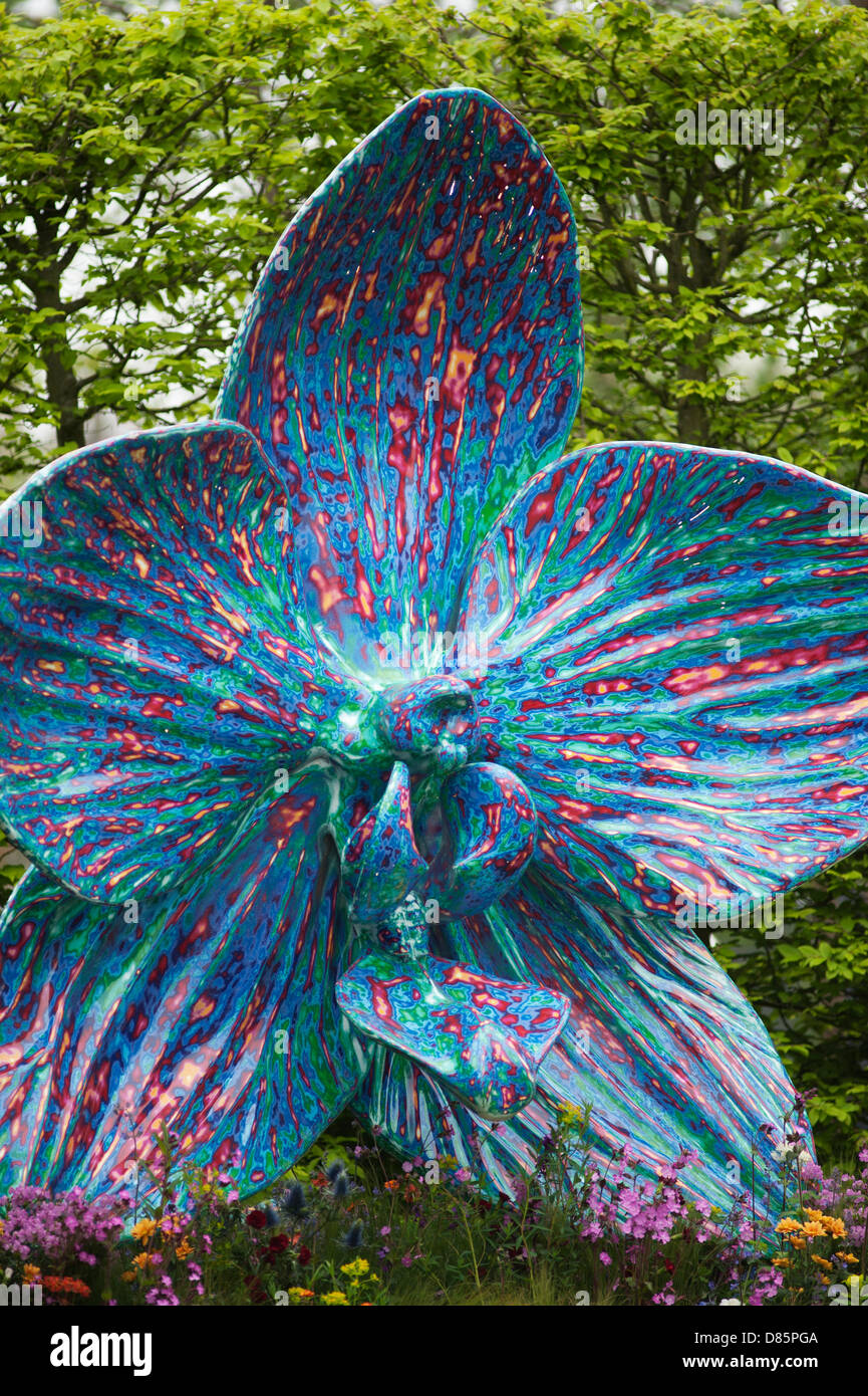 20.5.2013, London, UK. Dazzling Marc Quinn sculpture of an orchid ...