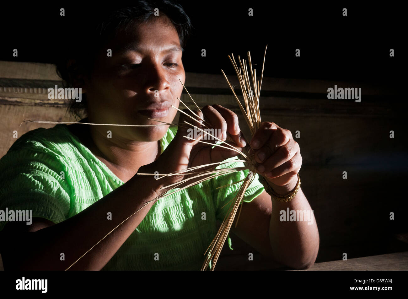Indigenous bribri woman hi-res stock photography and images - Alamy