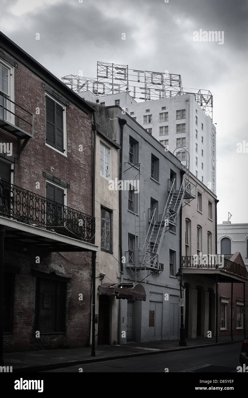 Backstreet alley behind the hotel monte leone in new orleans Stock ...