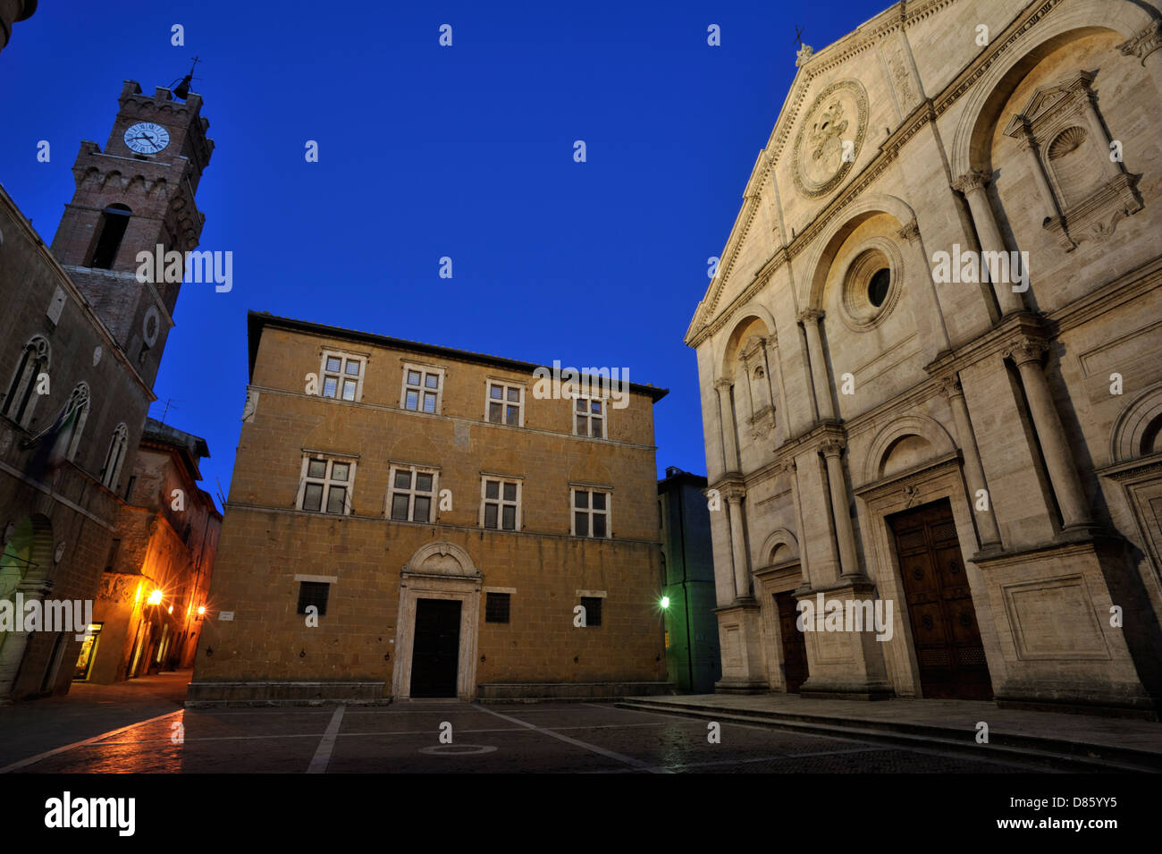 Piazza pio ii hi-res stock photography and images - Alamy