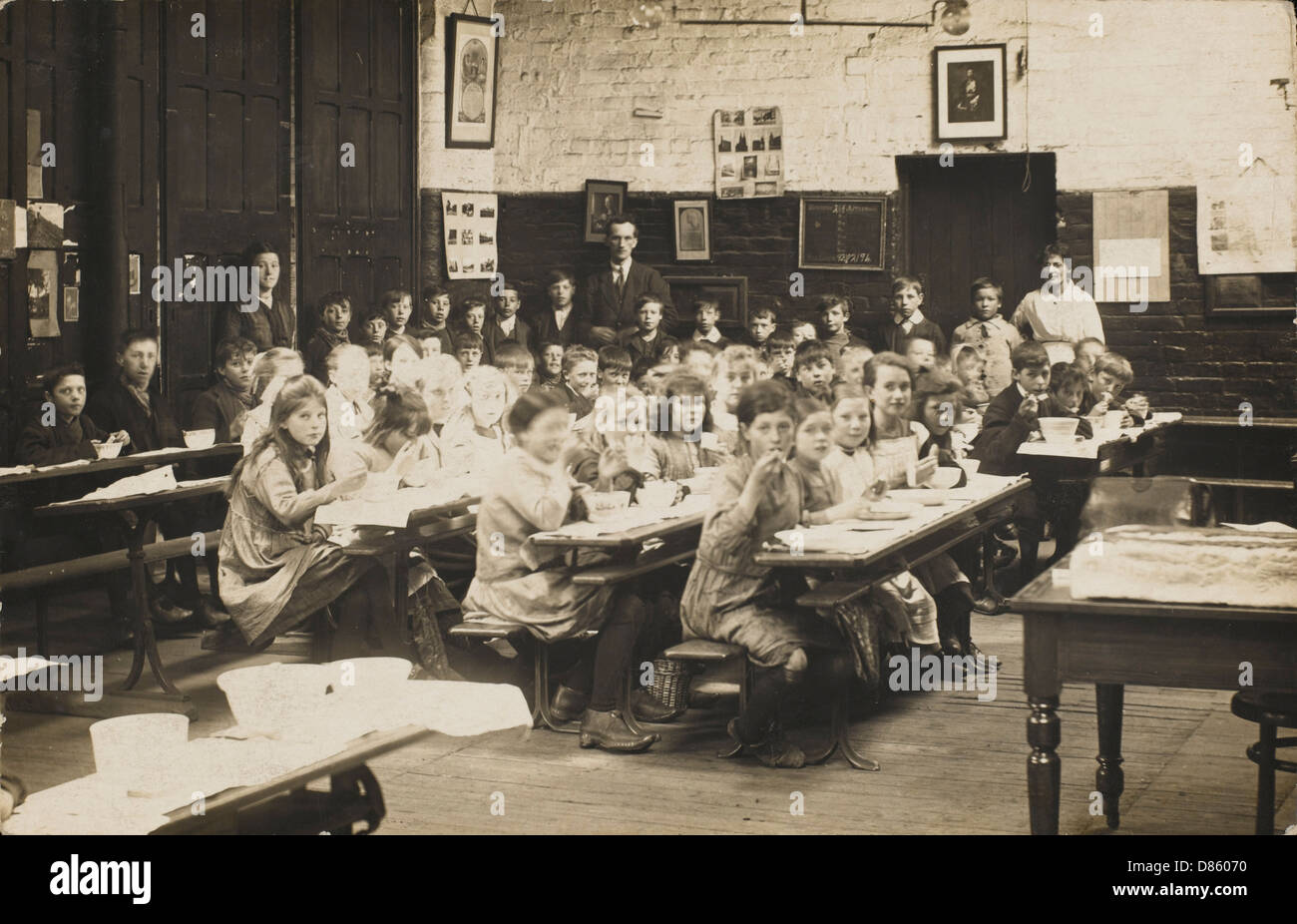 Edwardian school classroom hi-res stock photography and images - Alamy
