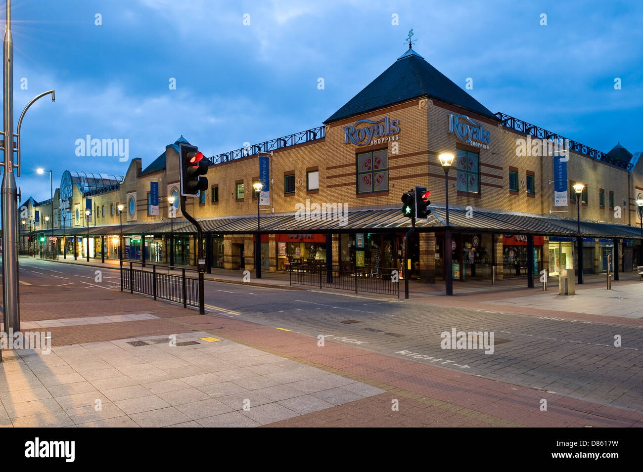 Southend high street hi-res stock photography and images - Alamy