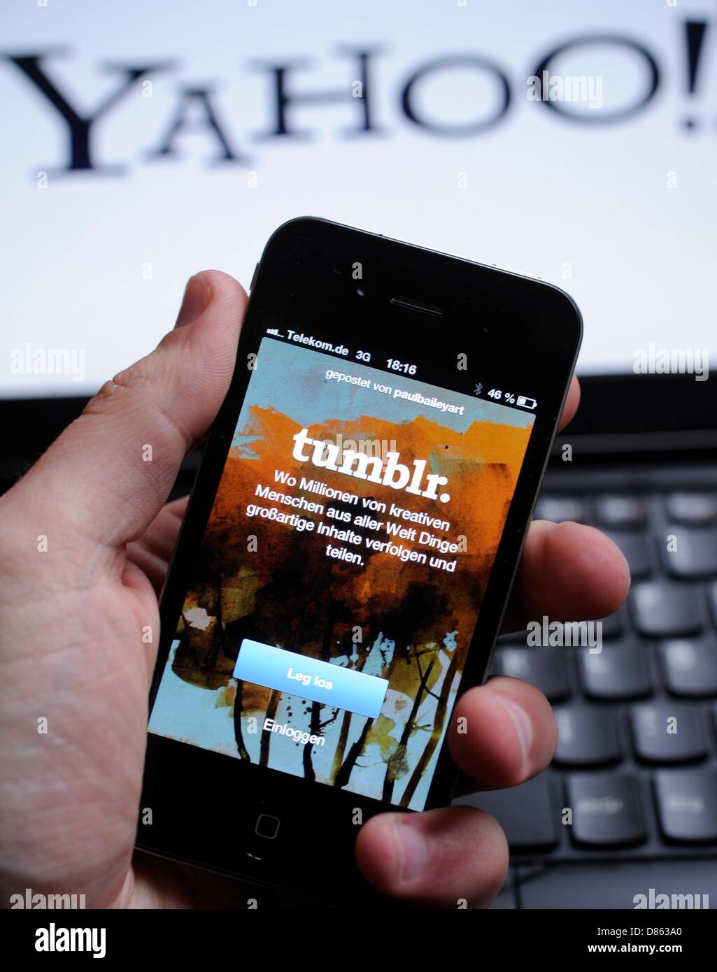 App Microblogging High Resolution Stock Photography and Images - Alamy