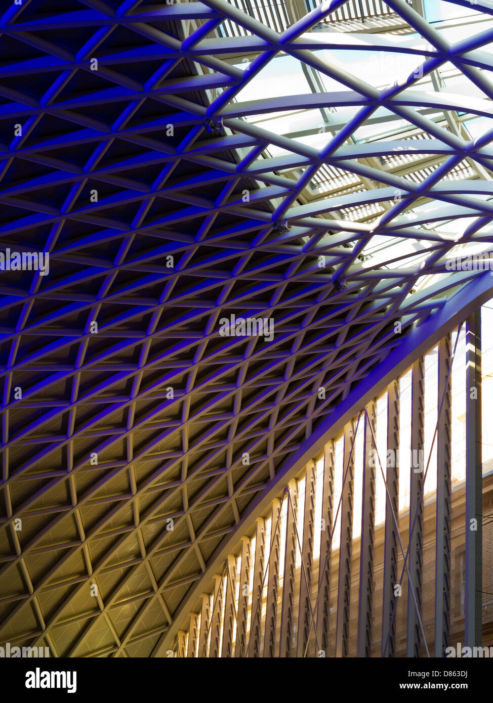 Detail of diagrid roof structure at King's Cross railway station London ...