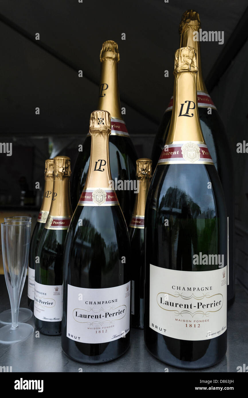 London, UK, 20/05/2013 : 2013 RHS Chelsea Flower Show. Champagne ...