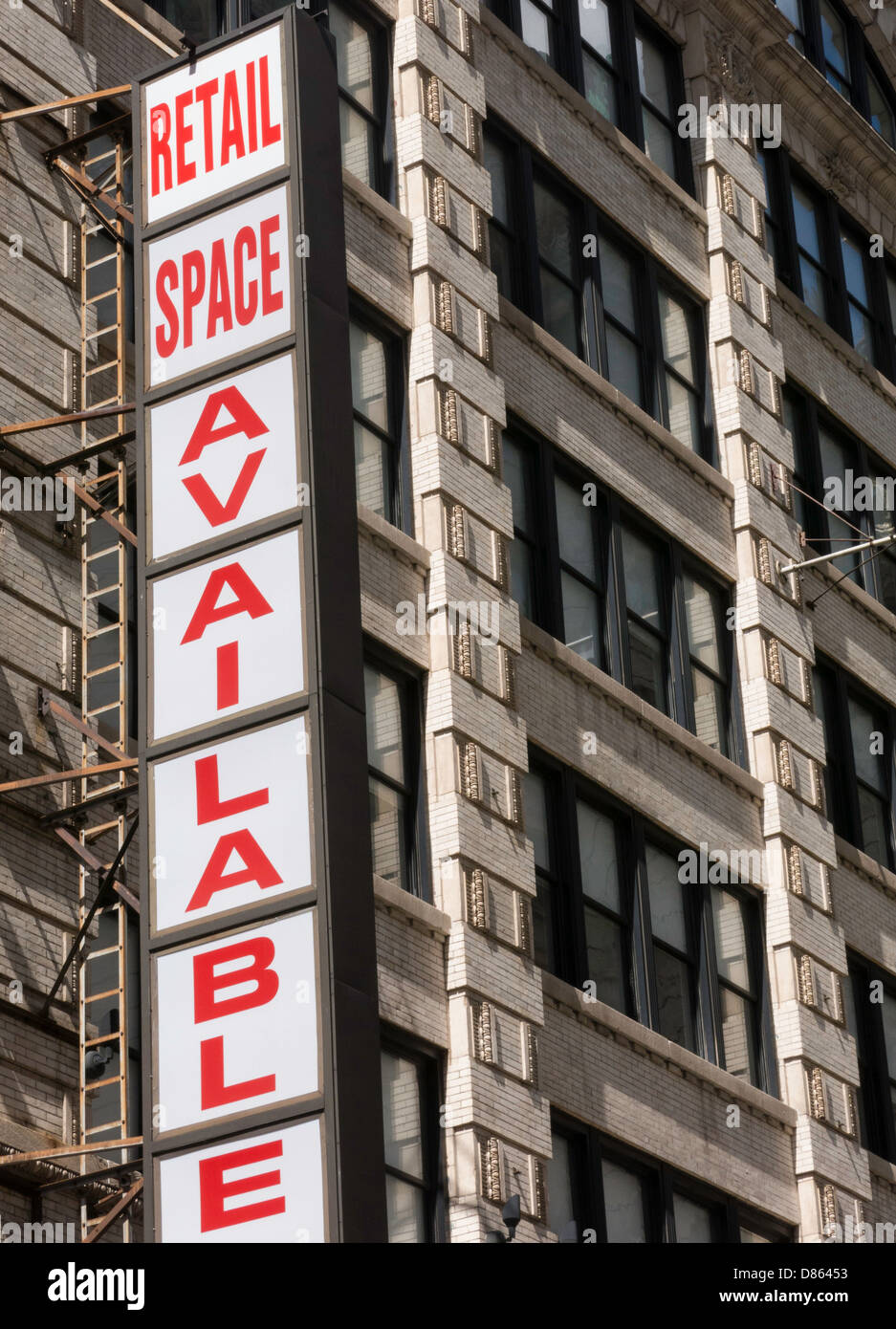 Retail Space Available Sign, NYC Stock Photo - Alamy