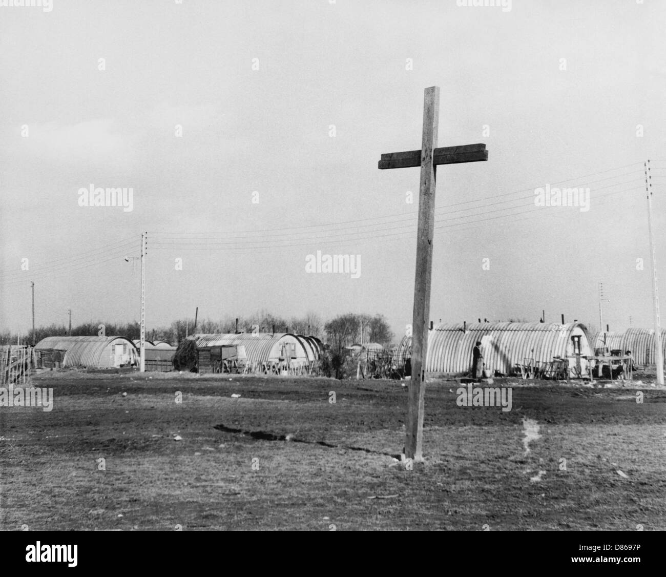 Paris france people cross Black and White Stock Photos & Images - Alamy