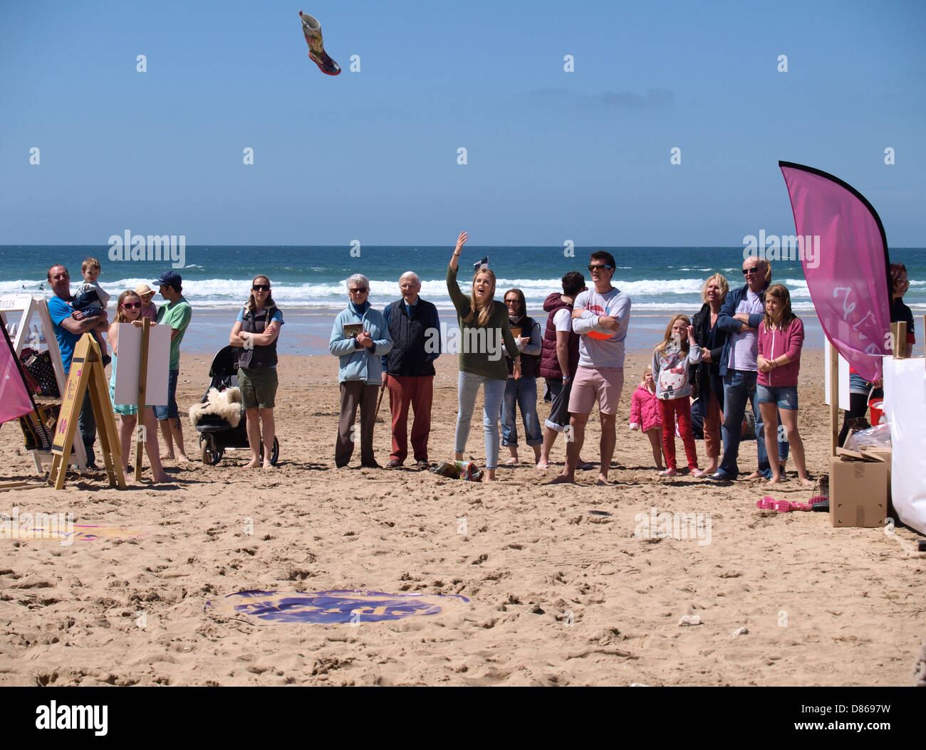 Welly throwing hi-res stock photography and images - Alamy