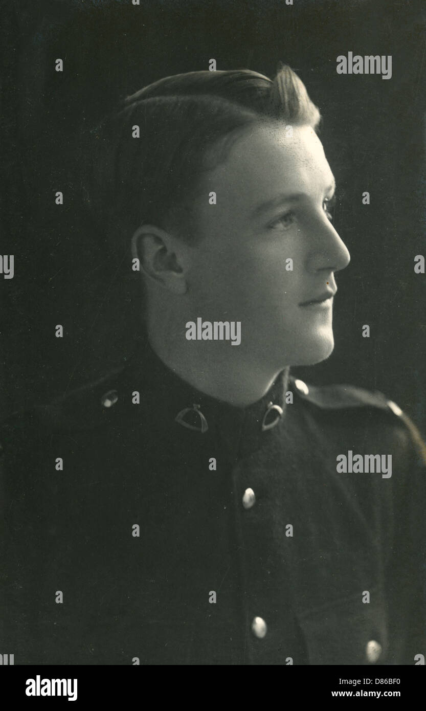 British soldier uniform hi-res stock photography and images - Alamy