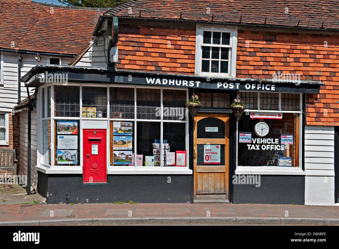 Small post office hi-res stock photography and images - Alamy