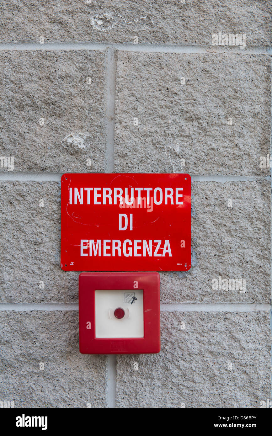 Emergency signal hi-res stock photography and images - Alamy