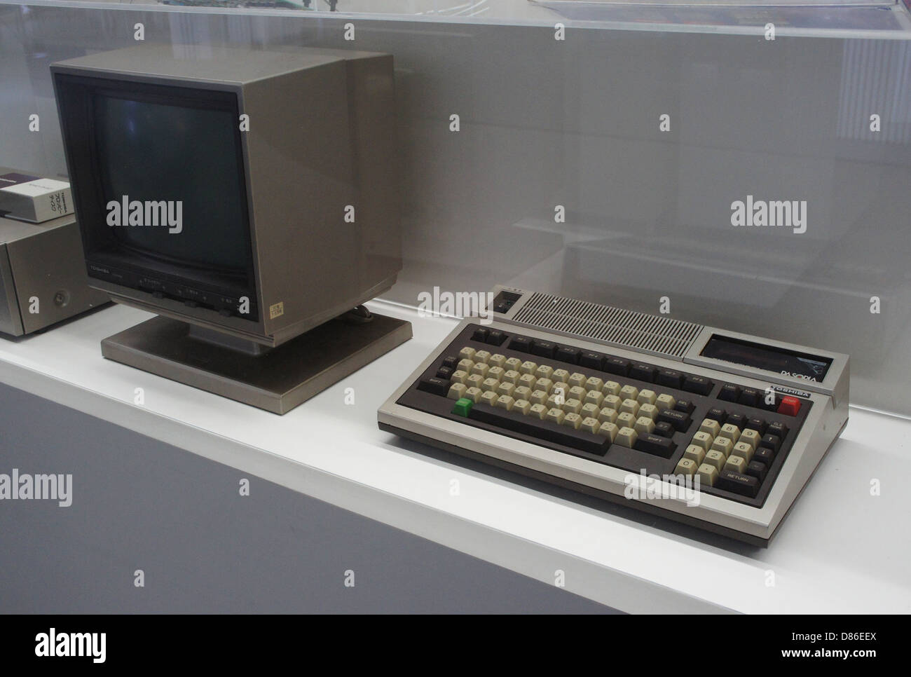 1980s computer hi-res stock photography and images - Alamy