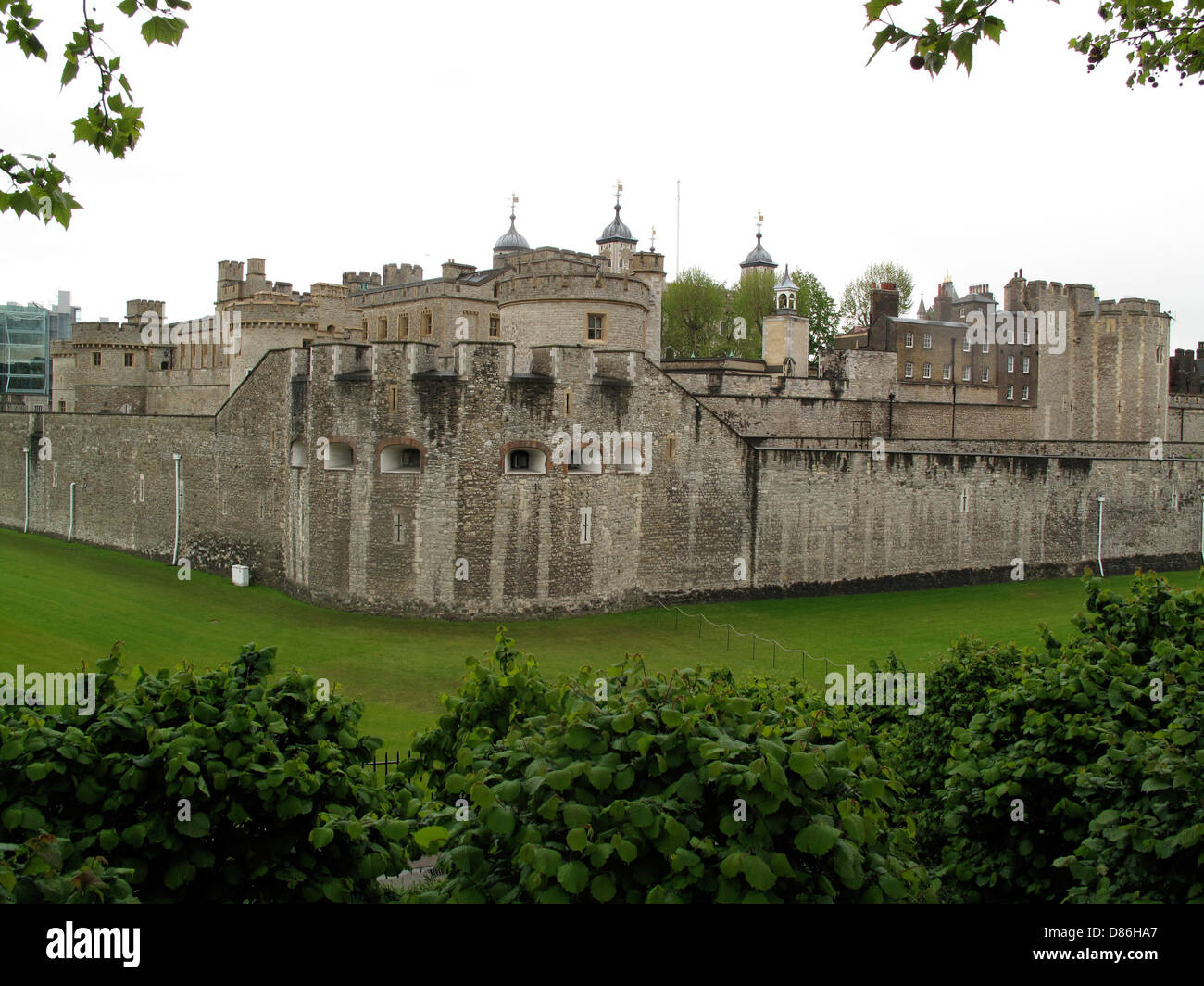 London england uk tower hi-res stock photography and images - Alamy