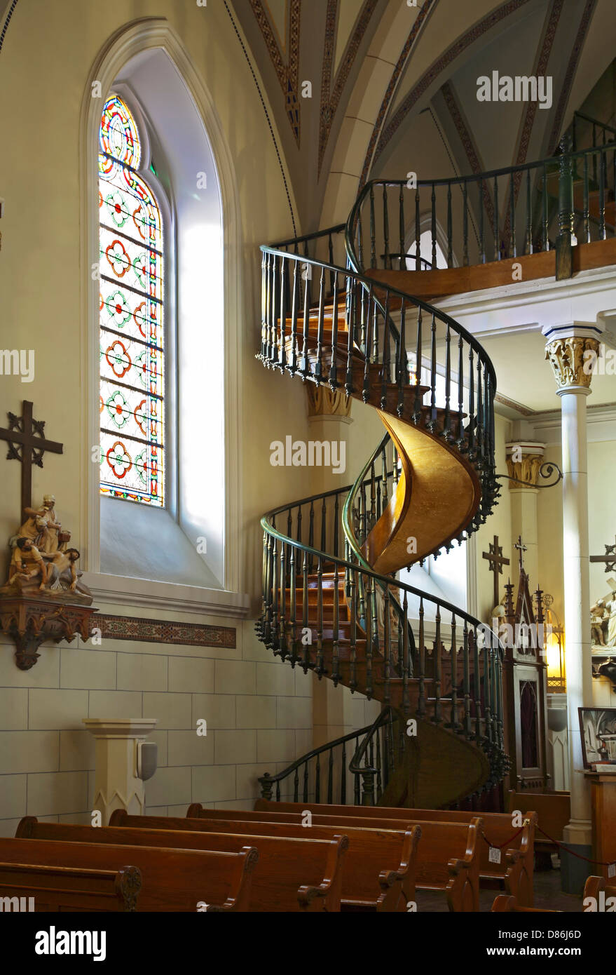 "Miraculous" stairs, Loretto Chapel (1878), Santa Fe, New Mexico USA ...