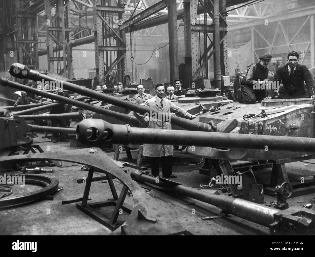 Factory - Tank Factory Stock Photo - Alamy