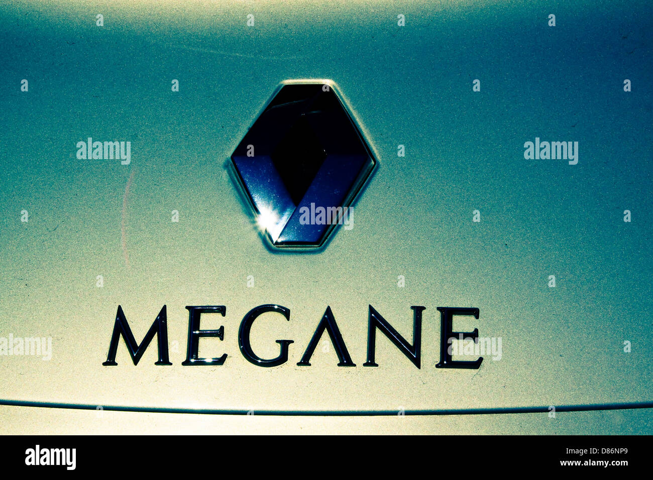 Renault symbol hi-res stock photography and images - Alamy