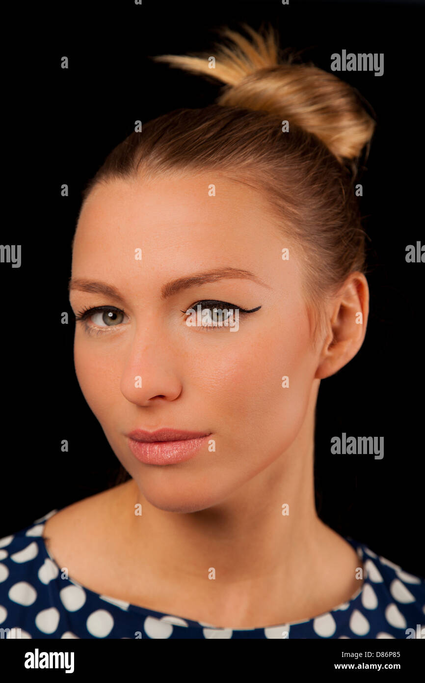 Dot to dot face hi-res stock photography and images - Alamy
