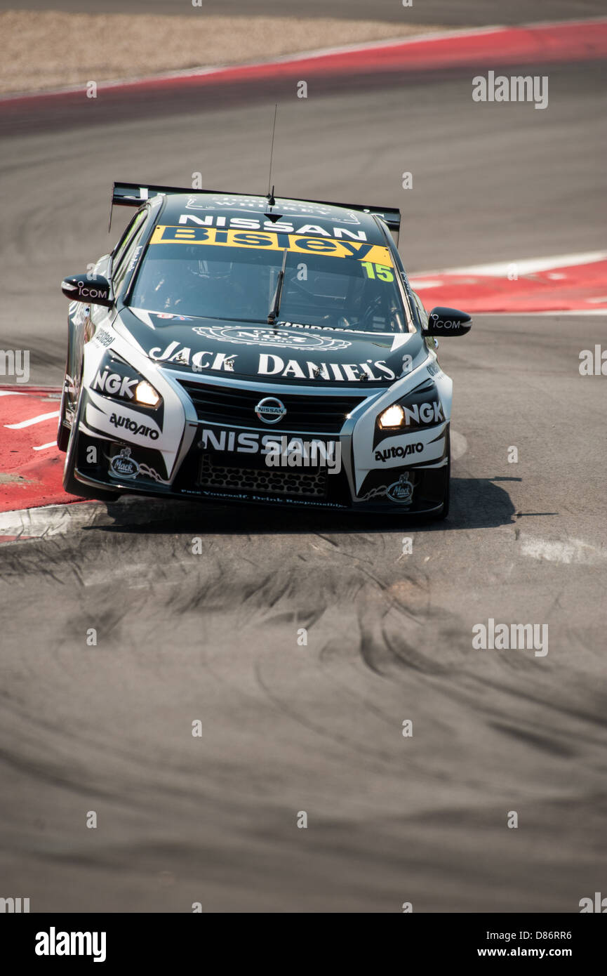 Rick Kelly lands his Nissan Altima heavily after hitting a kerb during ...