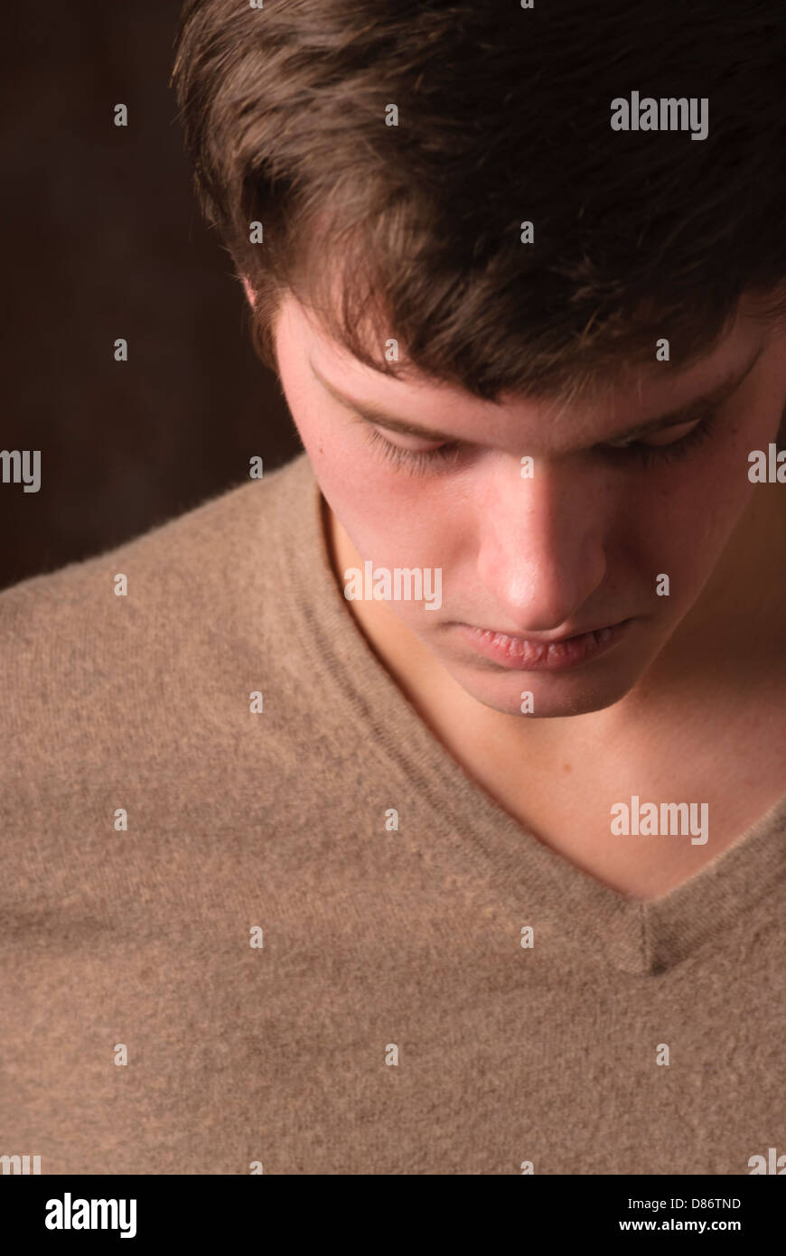 Troubled teen boy hi-res stock photography and images - Alamy