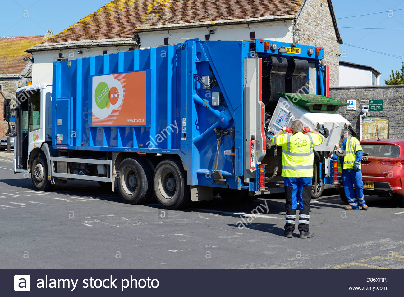 Dustcart Refuse Collection High Resolution Stock Photography and Images ...