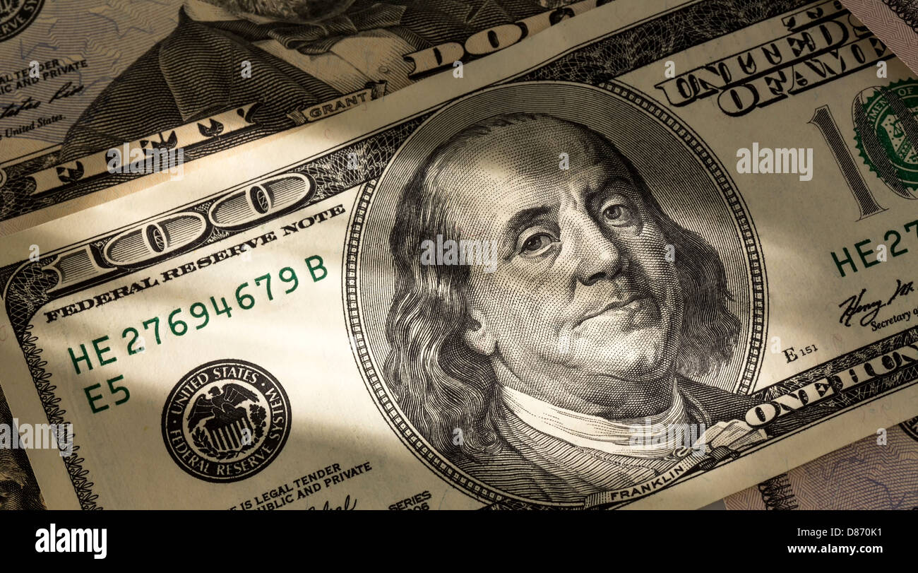 One Hundred US Dollar Notes, close up Stock Photo - Alamy