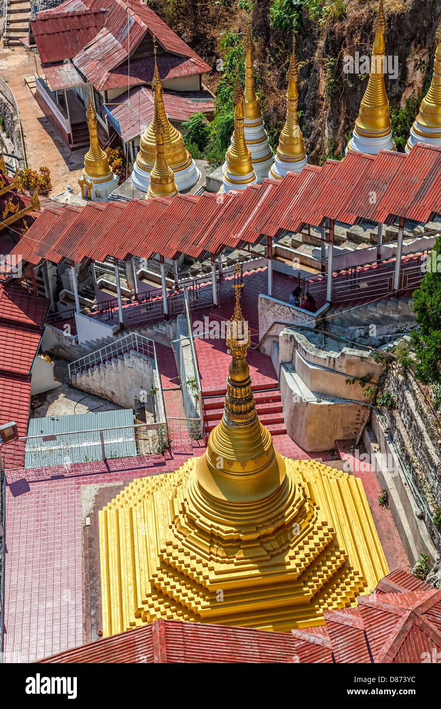 Pindaya caves shrine hi-res stock photography and images - Alamy