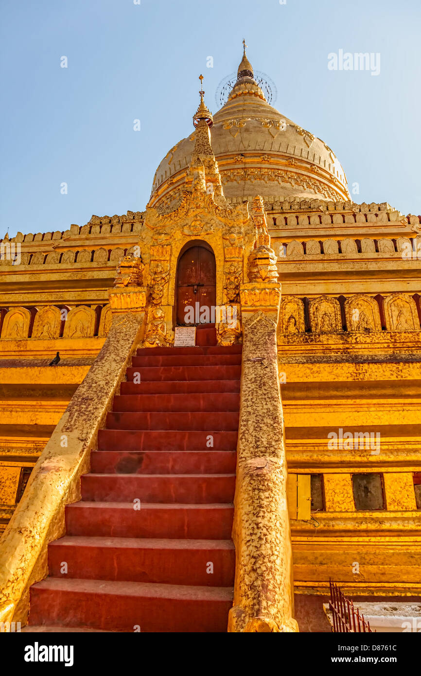 The Shwezigon Pagoda Stock Photo - Alamy