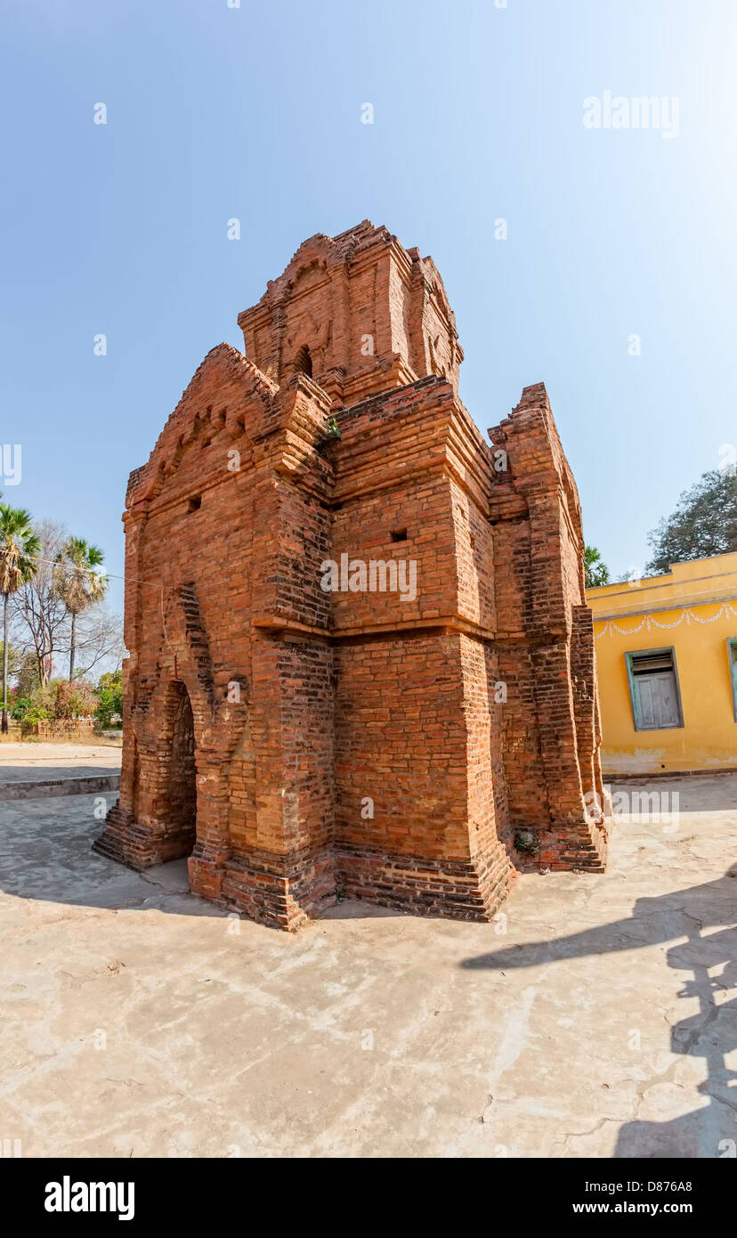 Pagan dynasty temple hi-res stock photography and images - Alamy