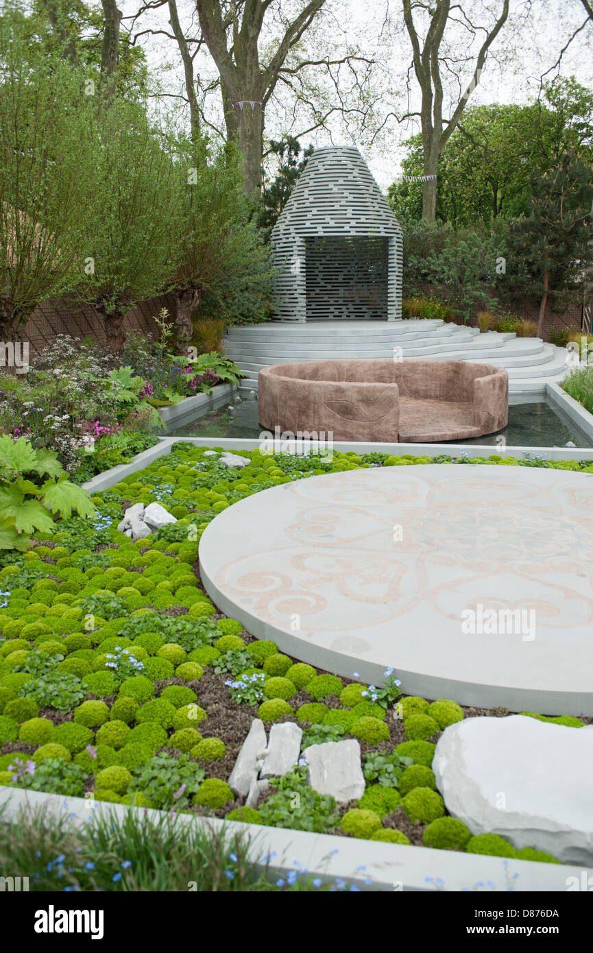 London, UK. 20th May 2013.The B&Q Sentebale Forget-Me-Not Garden ...