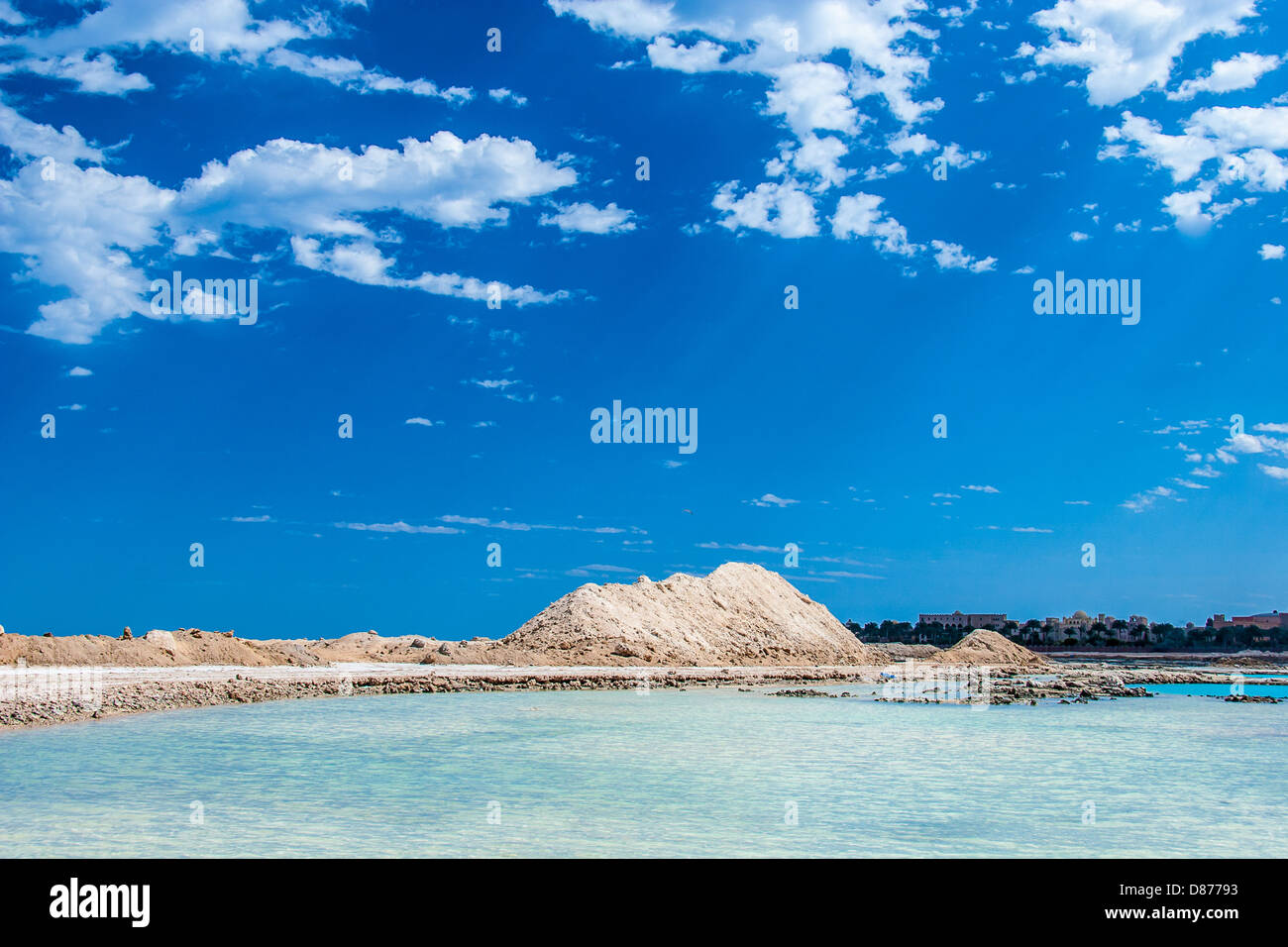 Amazing Blue lake among the sand and rocks Stock Photo - Alamy