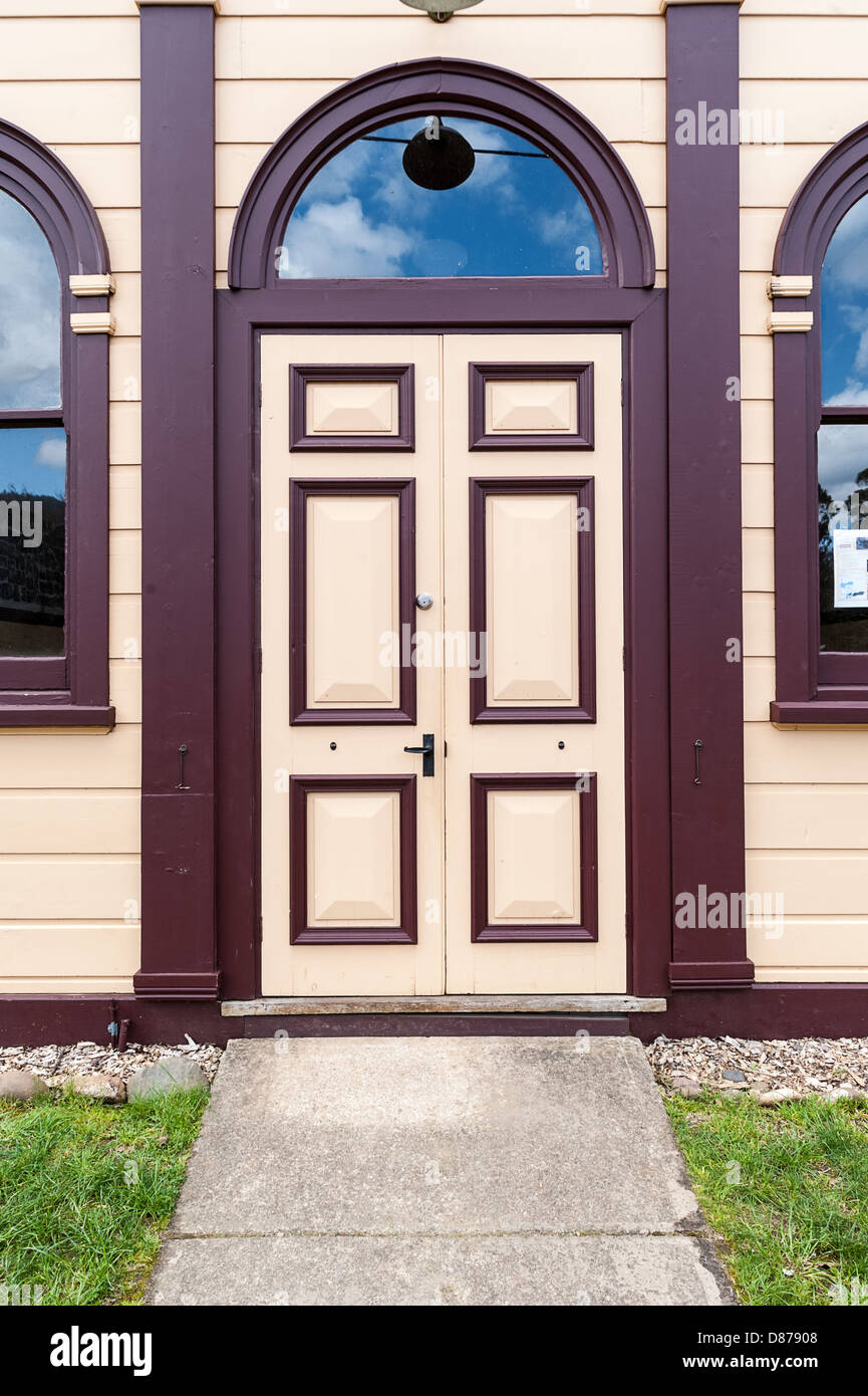 The community meeting hall in the small gold field and high country ...