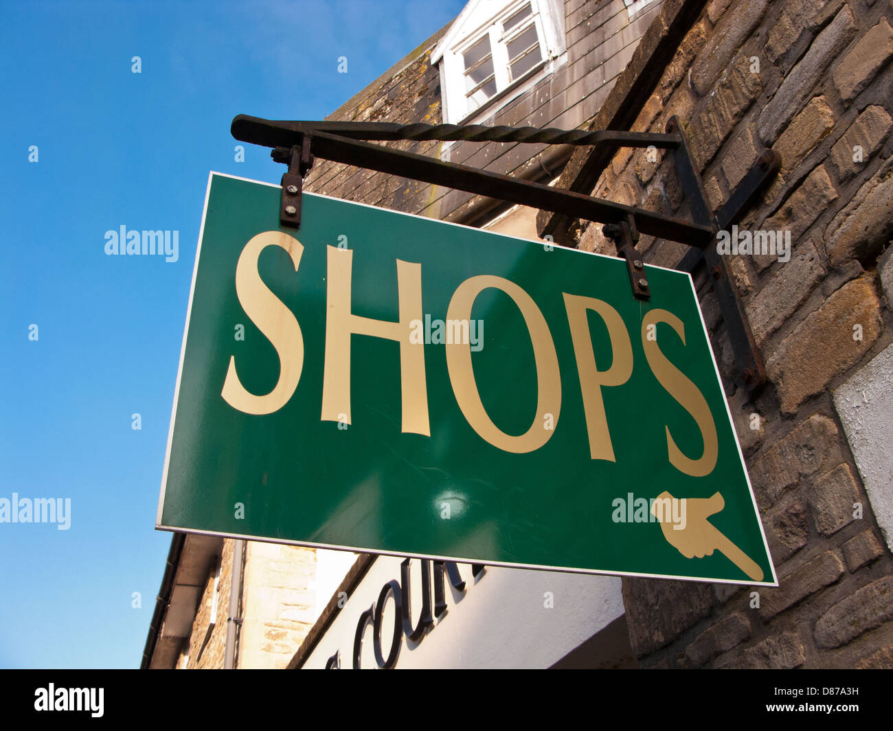Sign shops hi-res stock photography and images - Alamy