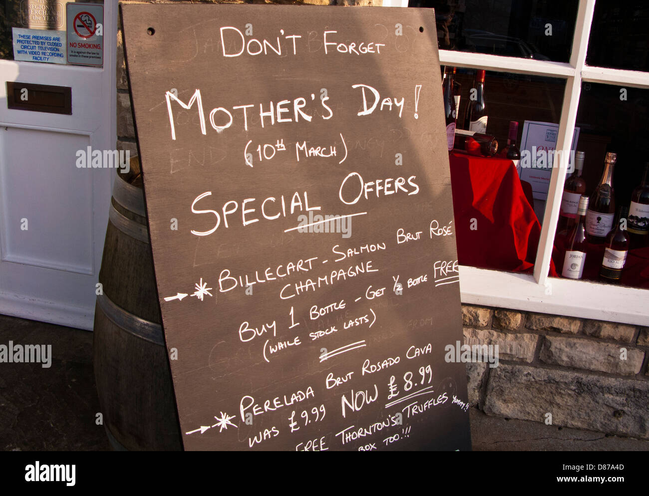 Mother's Day offers by off-license, UK Stock Photo - Alamy