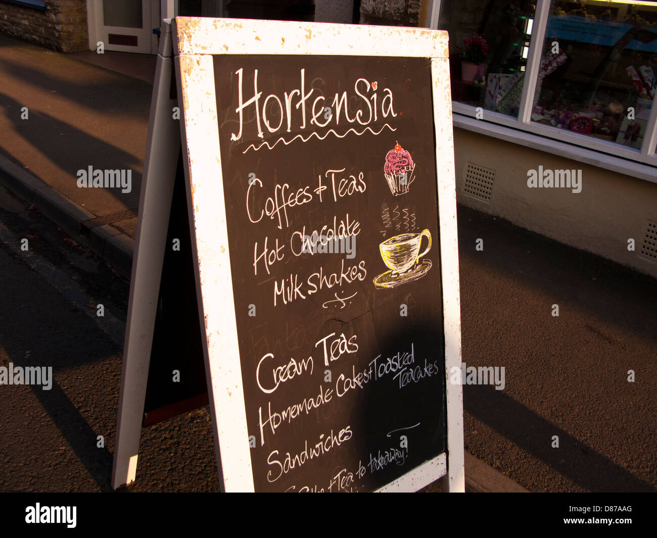 Handwritten menu on blackboard, England Stock Photo - Alamy
