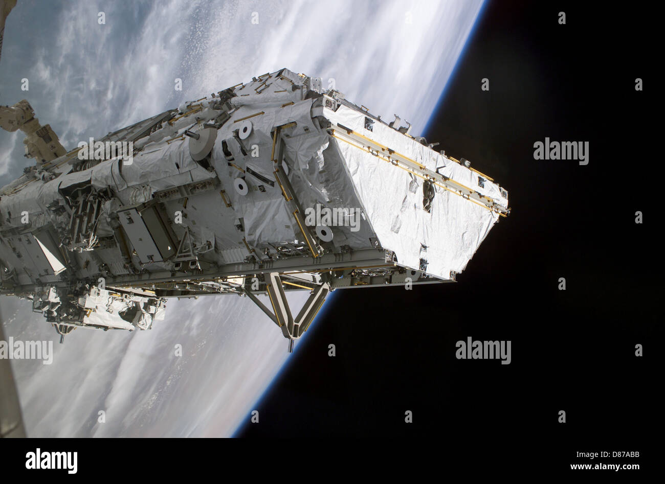 S0 truss hi-res stock photography and images - Alamy