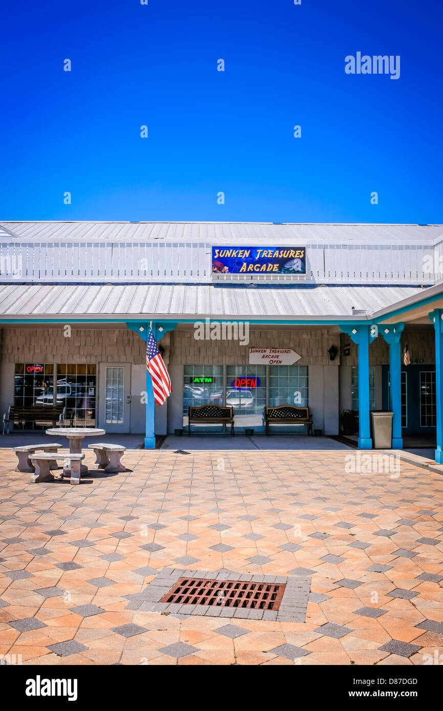 Strip Mall in Bradenton Florida Stock Photo - Alamy