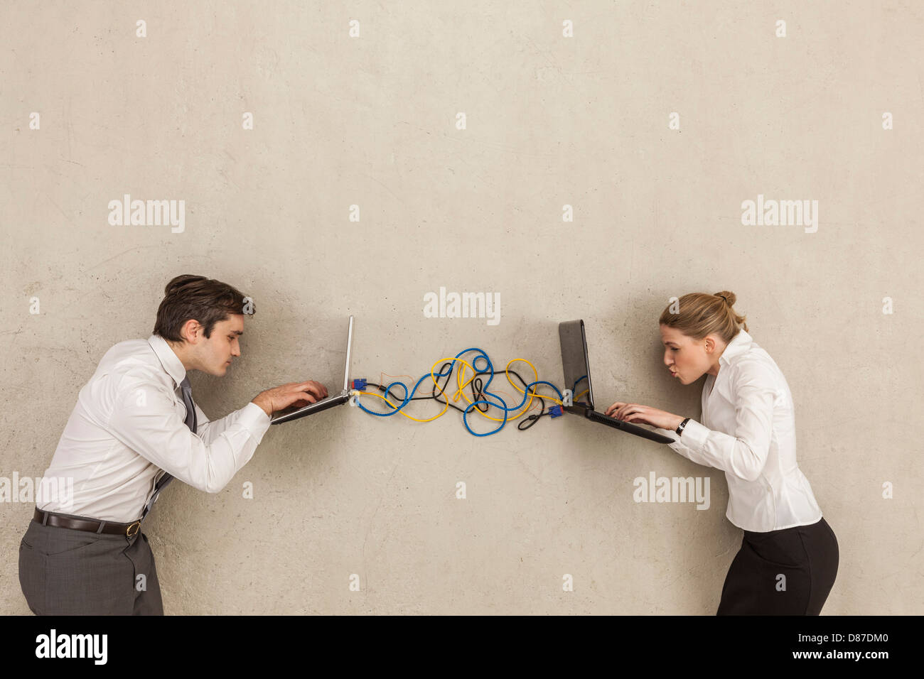 Cable connected laptops hi-res stock photography and images - Alamy