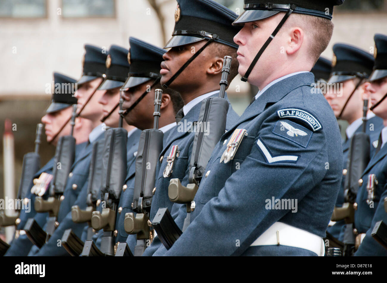 Raf soldiers marching hi-res stock photography and images - Alamy