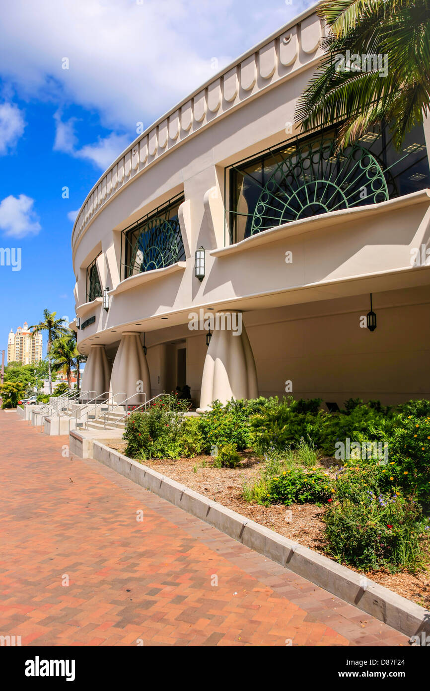 The Selby Public Library building in downtown Sarasota FL Stock Photo ...