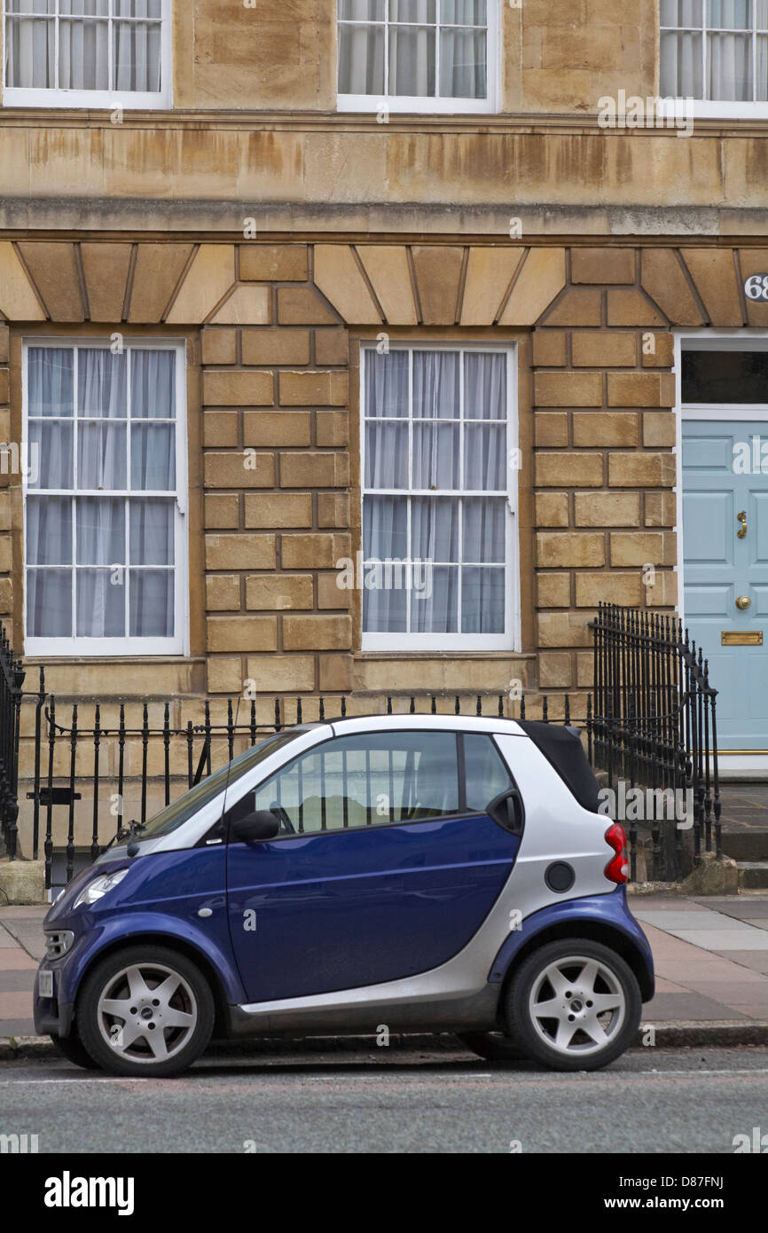 Smart car side view hi-res stock photography and images - Alamy