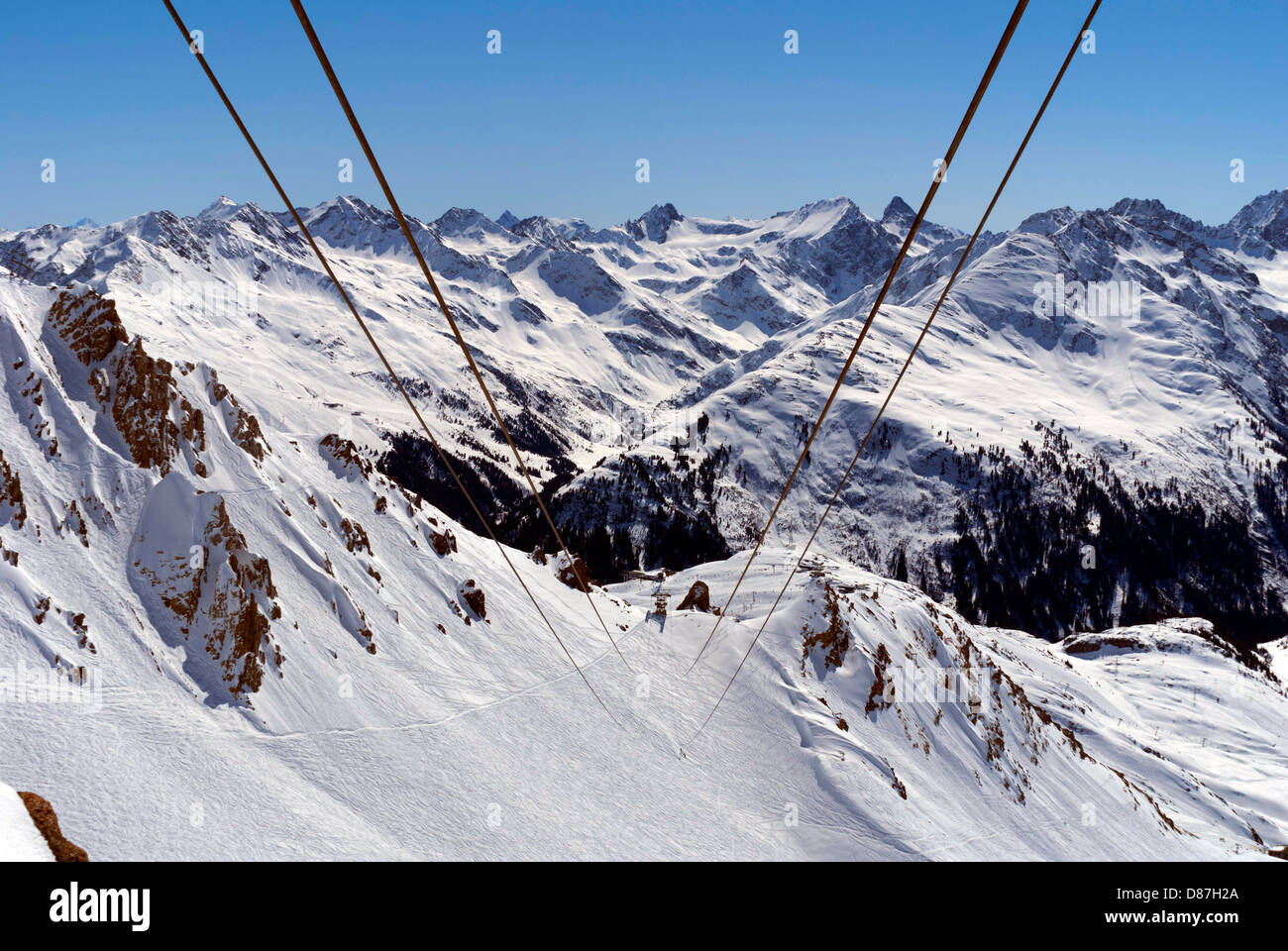 Looking down from the top station of the Valluga cable car, St Anton ...