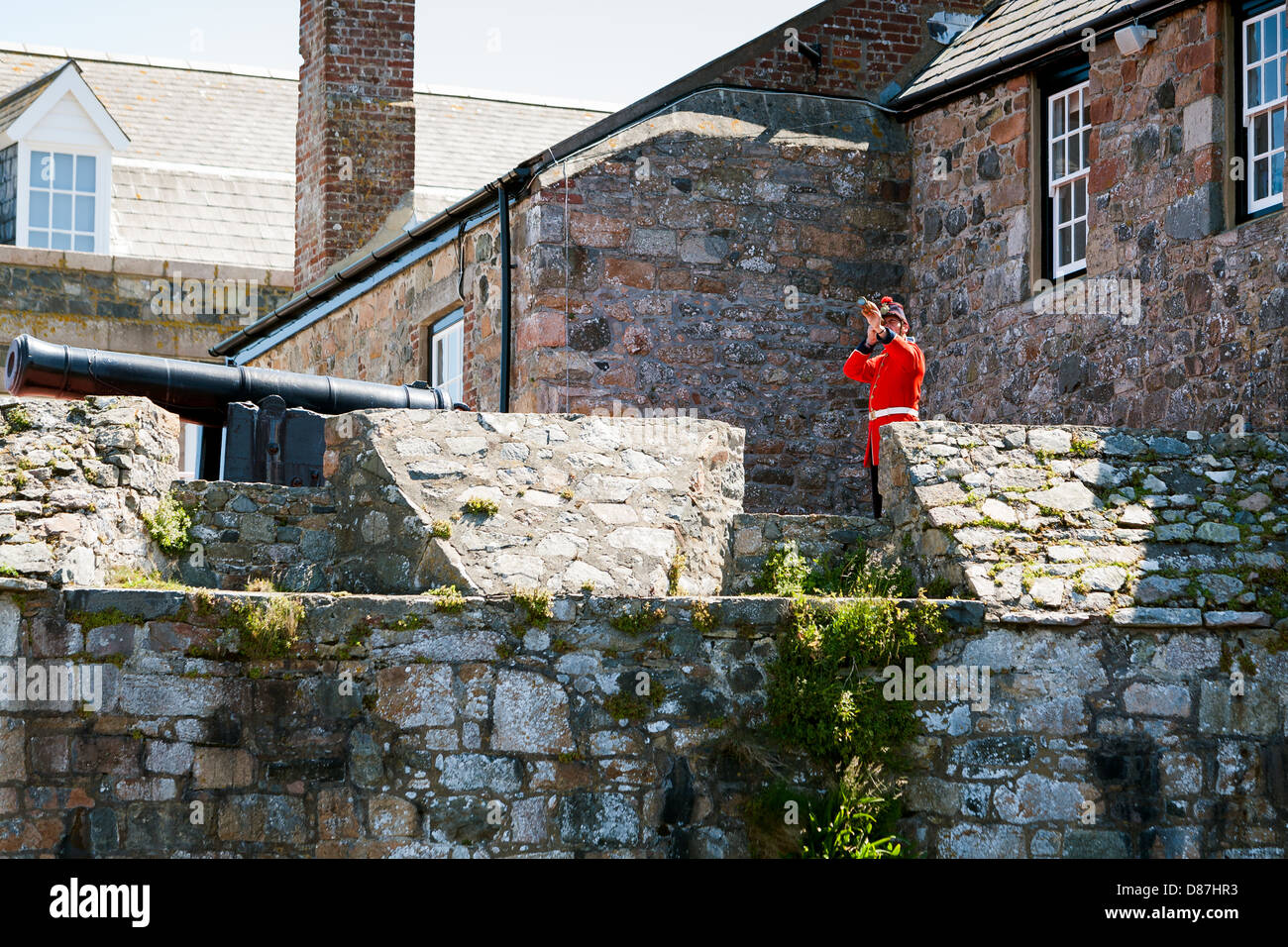 Traditional firing of Cannon. Castle Cornet Noon day Canon firing St ...