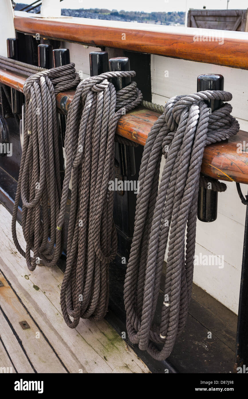 Nautical ropes stowed at RSS Discovery. Discovery point Dundee Stock ...