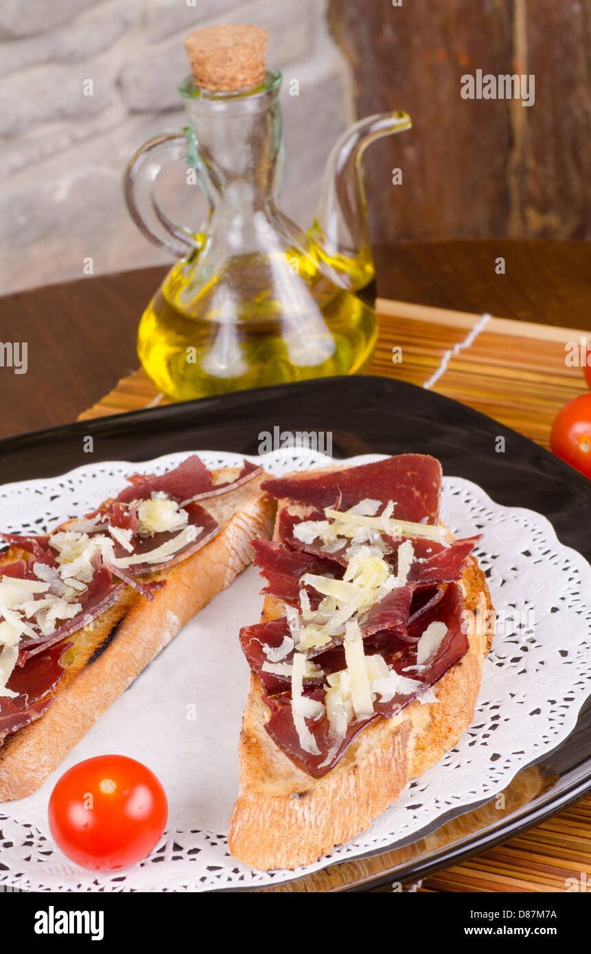 Beef tapa hi-res stock photography and images - Alamy