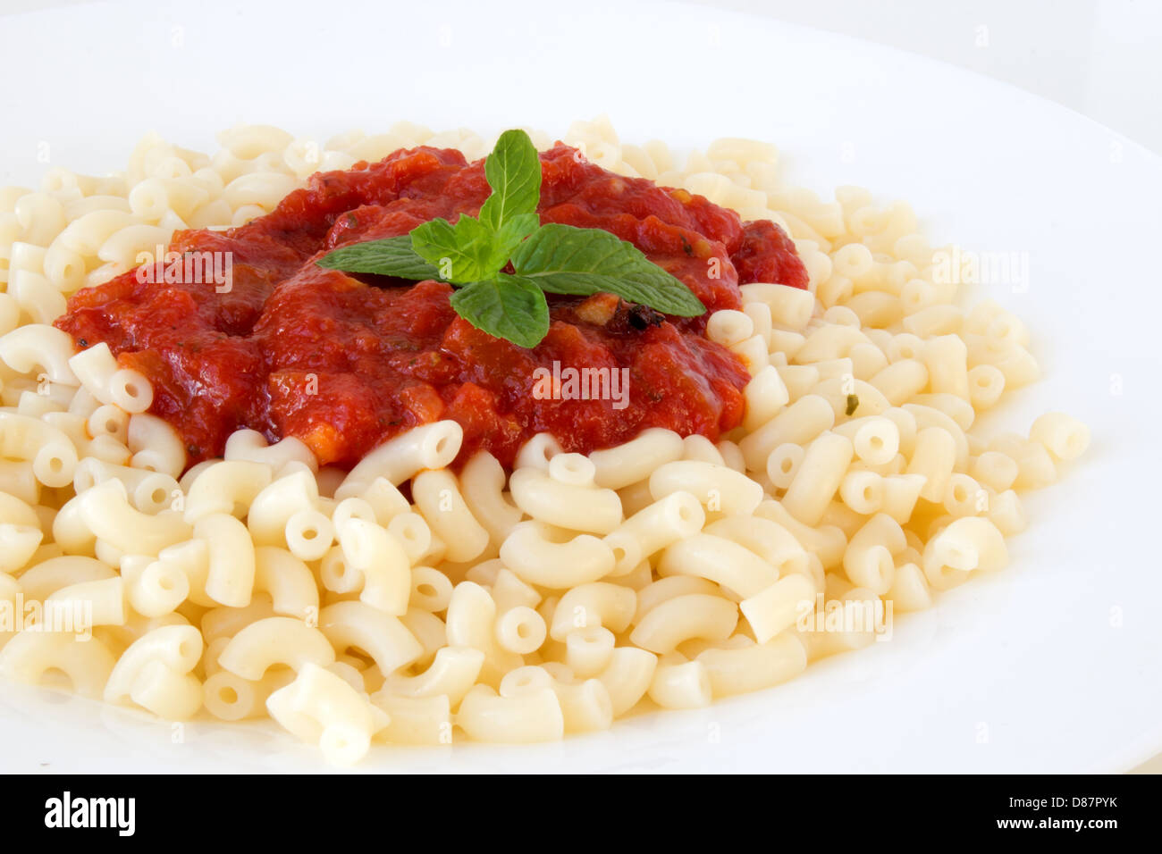 Gomito pasta with vegetarian tomato souce Stock Photo - Alamy