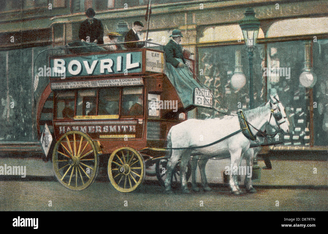 London horse buses hi-res stock photography and images - Alamy