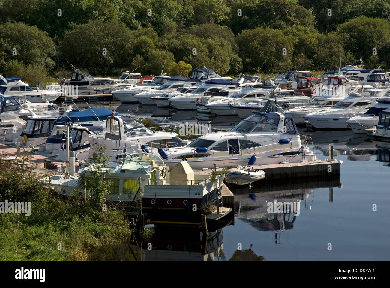 Carrybridge marina hi-res stock photography and images - Alamy