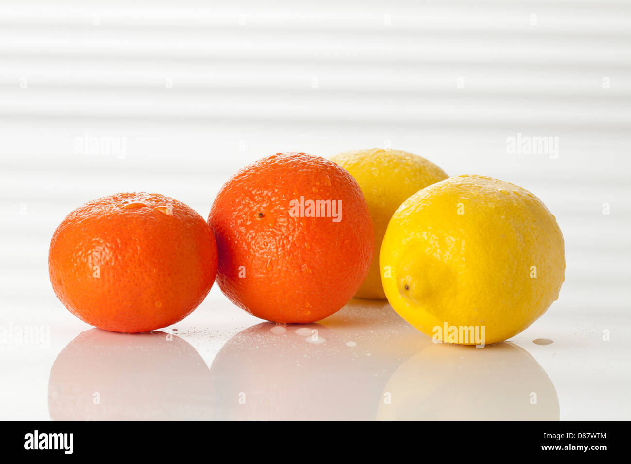 Food image of fresh clementines hi-res stock photography and images - Alamy