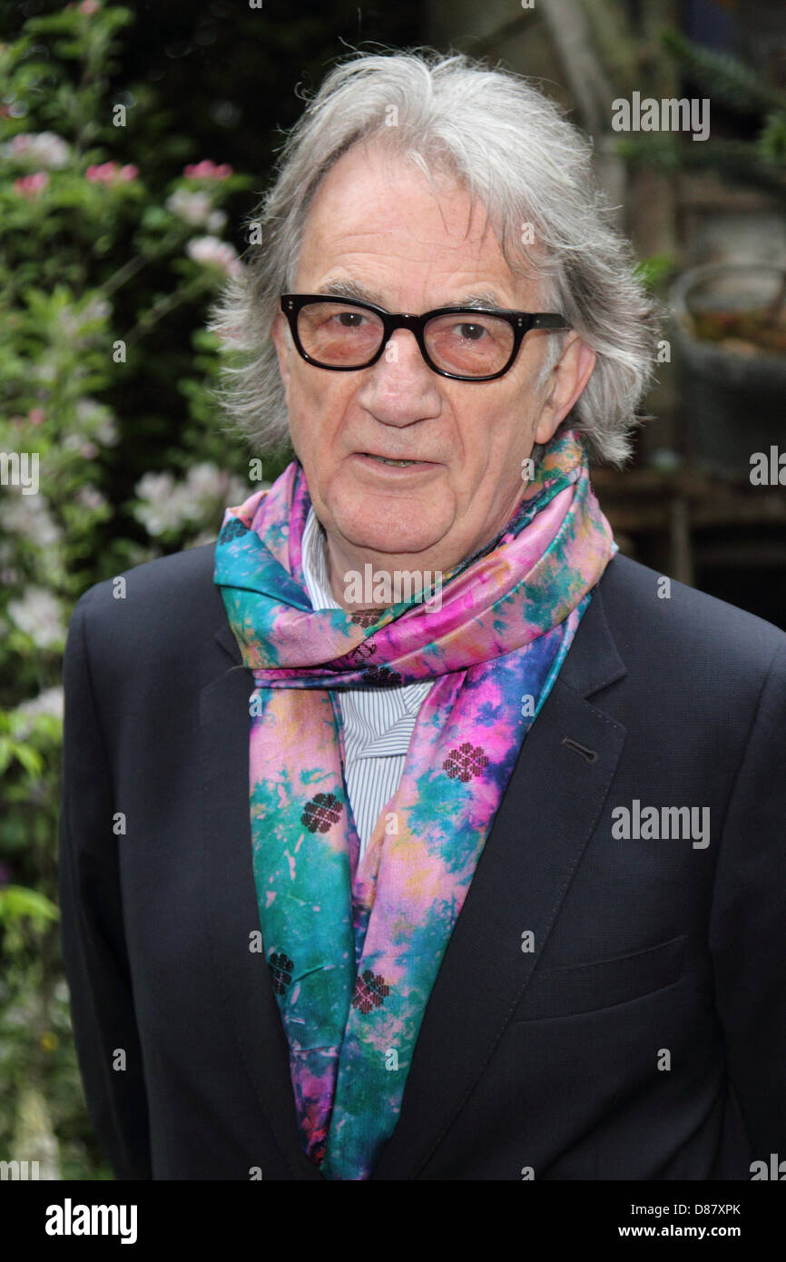 Paul smith at the rhs chelsea flower show hi-res stock photography and ...
